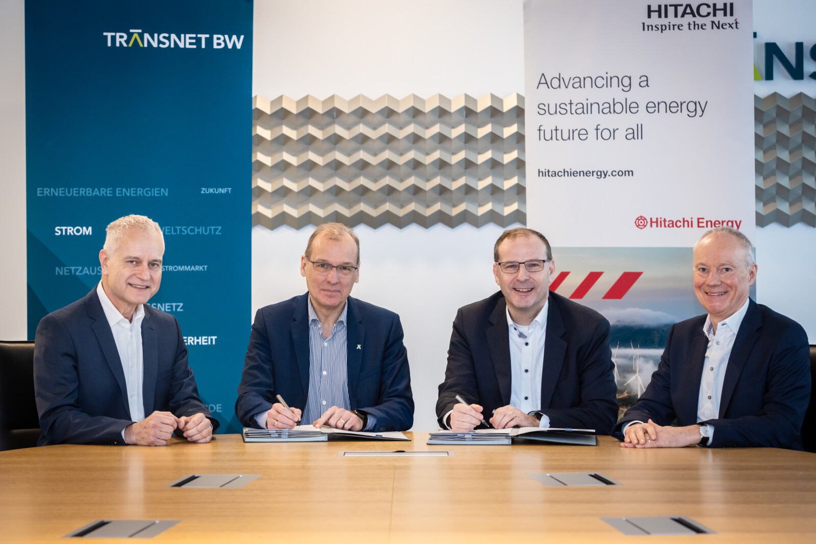 TransnetBW beauftragt Hitachi Energy mit innovativen STATCOM-GFM ...